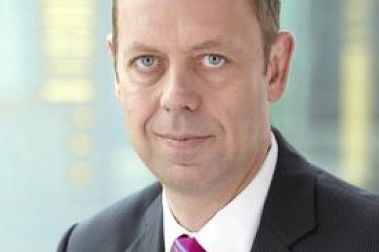 PRReport | Ergo-Boss Torsten Oletzky hat den schlechtesten Ruf