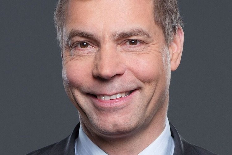 PRReport | Ex-1&1-Mann Michael Frenzel arbeitet für Eco