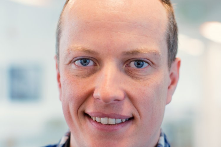 PRReport | René Weber vermarktet "Adzine"-Konferenzen
