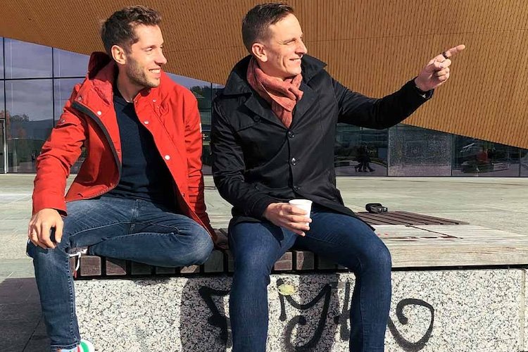 PRReport | Staffbase kauft Valo