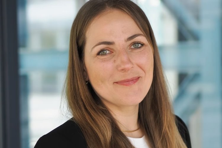 PRReport | Sarah Höbing steigt bei der Gothaer auf