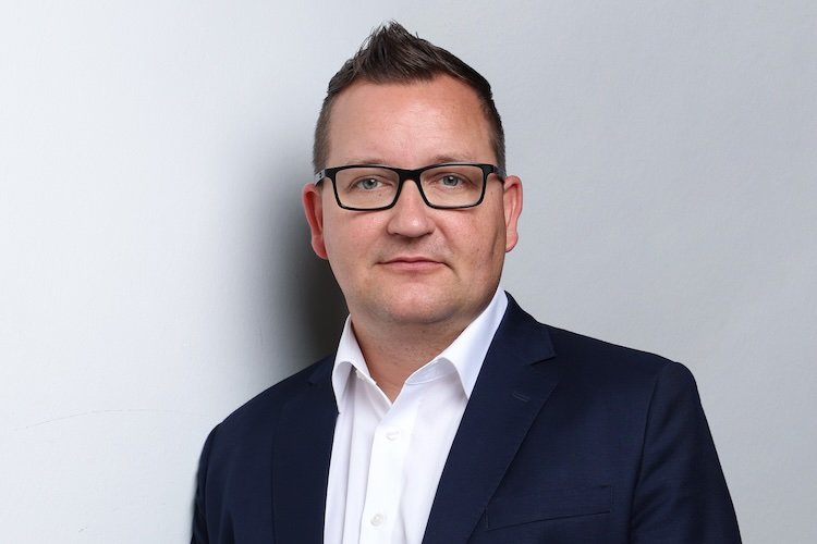 PRReport | Rosenberg Strategic Communications holt Dominic Stenzel