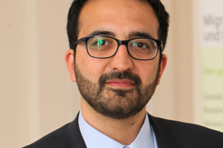 PRReport | Mehmet Ata spricht für das Bundesamt für Migration