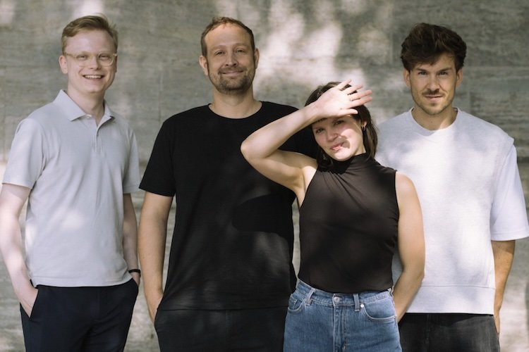 PRReport | Julian Gottke bringt Blinq an den Start