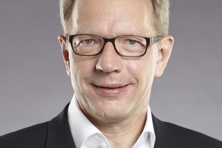 PRReport | "Isolierte Initiativen kommen schnell an ihre Grenzen"